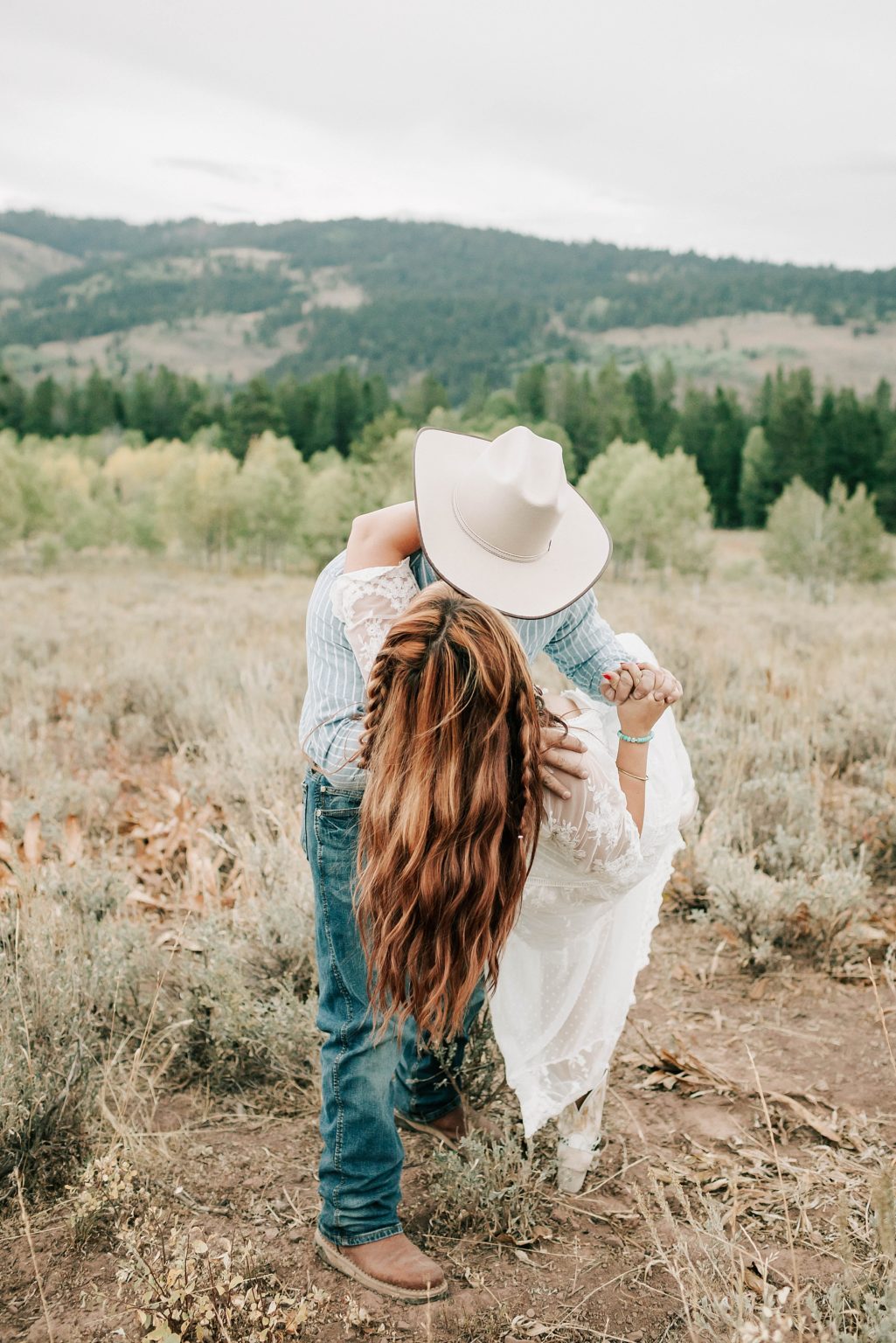 Gorgeous Western Engagement Photos Taken In Wyoming